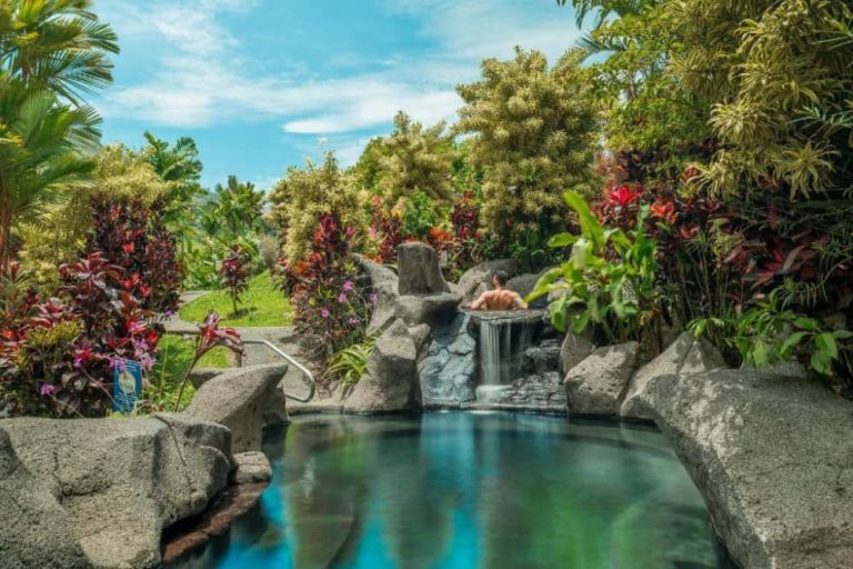 9 Arenal Hotels With Hot Springs (2025 Guide) - HotSprings.co